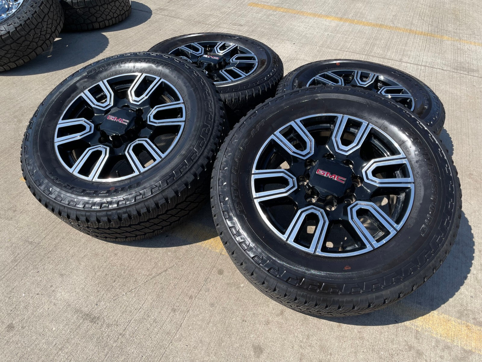 Shop OEM 20" GMC Sierra AT4 2500 3500 OEM wheels rims 5950 Silverado ...