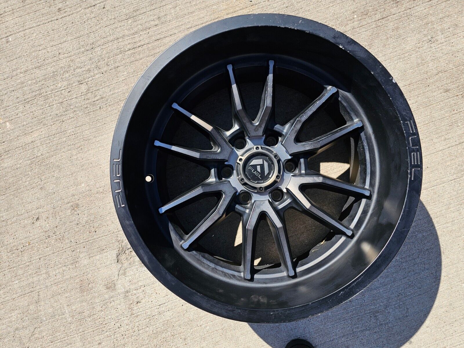 20x10 Fuel D672 Rebel Chevy Silverado RAM 1500 wheel rim spare 6x139 6 ...