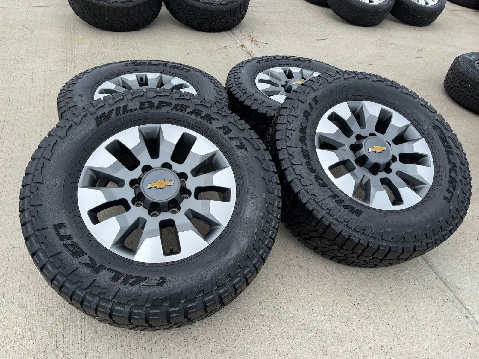 Shop OEM 20" Chevy Silverado GMC Sierra AT4 2500 3500 OEM 5960 wheels ...