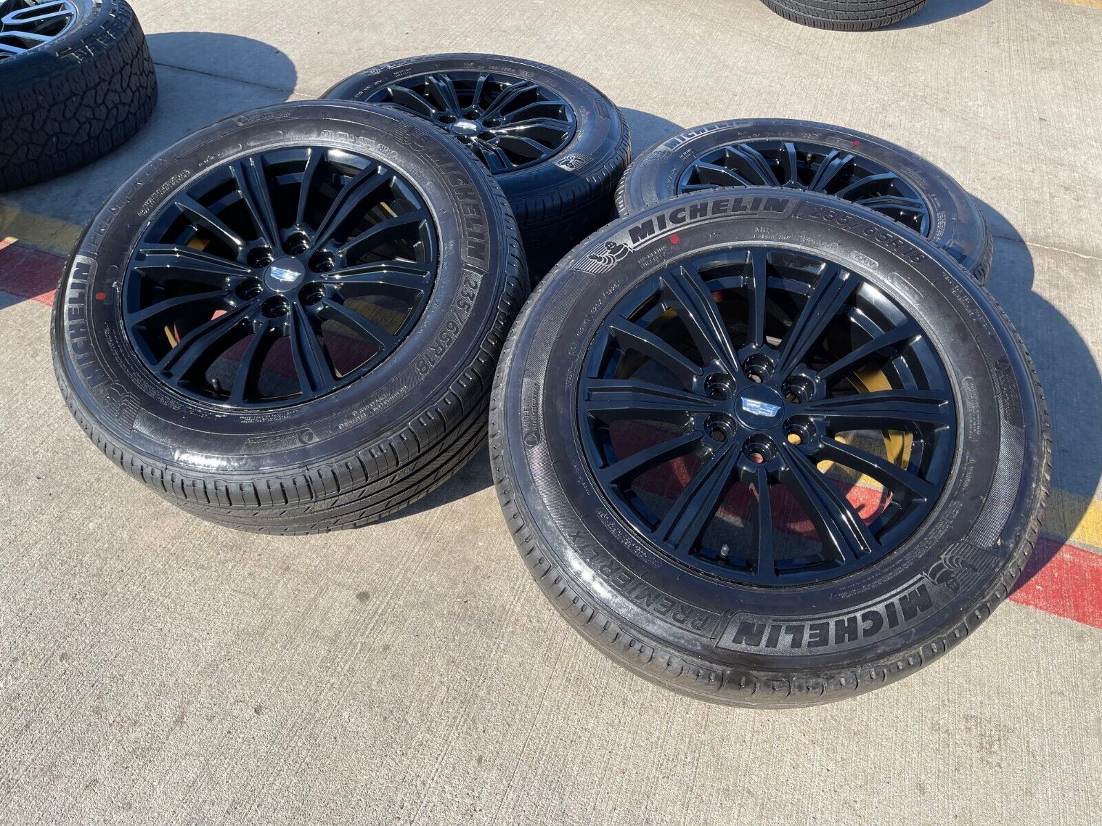 18" Cadillac XT6 XT5 SRX OEM wheels rims Blazer Acadia 4799 4798 tires ...