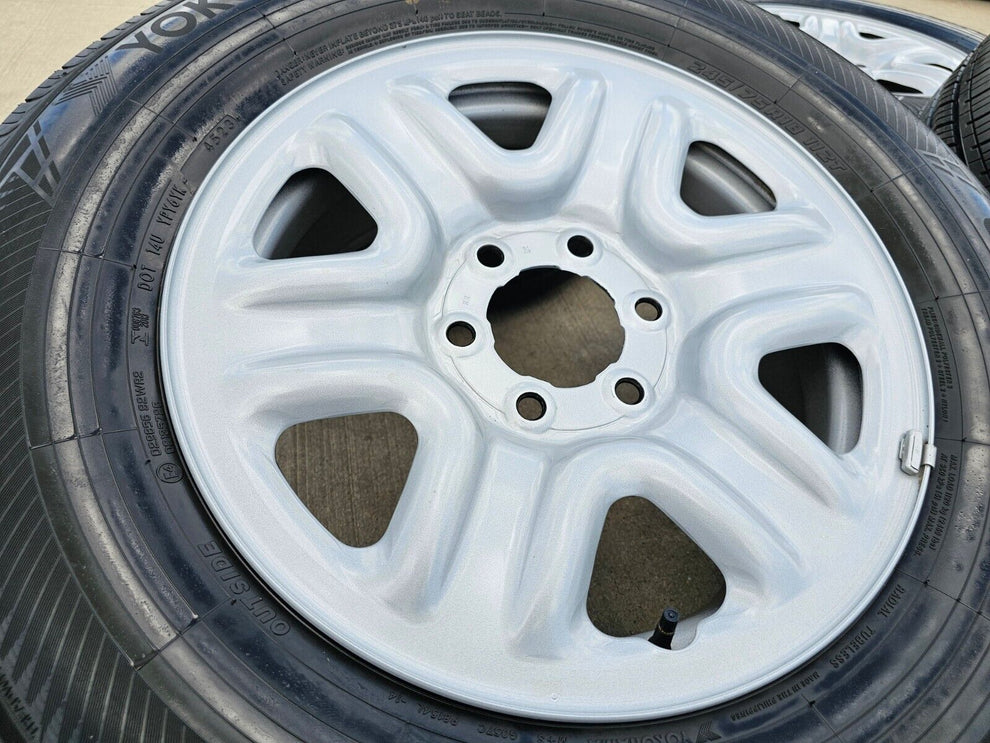 Shop OEM 18" Toyota Tundra TSS TRD OEM wheels rims Sequoia LX600 99083 ...