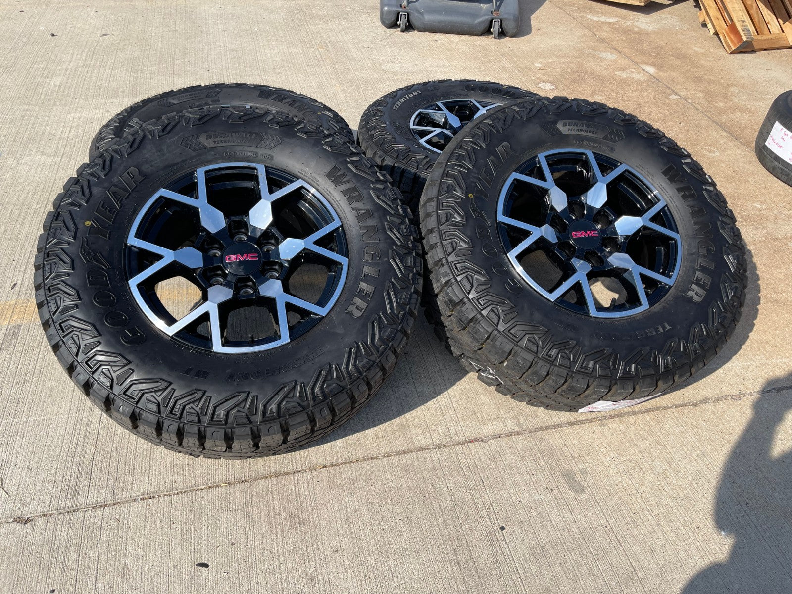 Shop OEM 17" GMC Sierra AT4X Chevy Silverado ZR2 OEM wheels rims Canyon ...