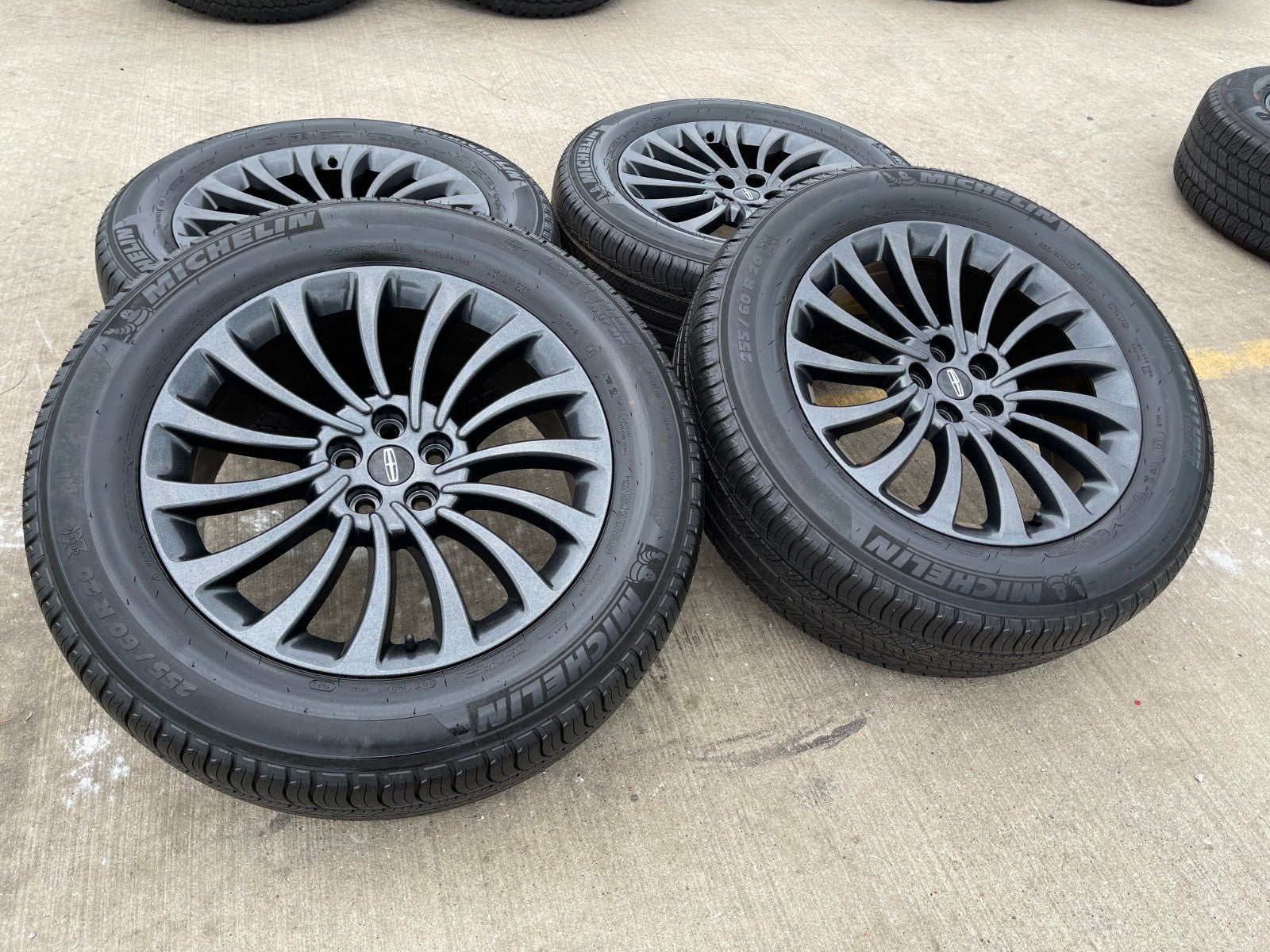 Shop OEM 20" Lincoln Aviator OEM rims wheels 10189 Ford Explorer ...