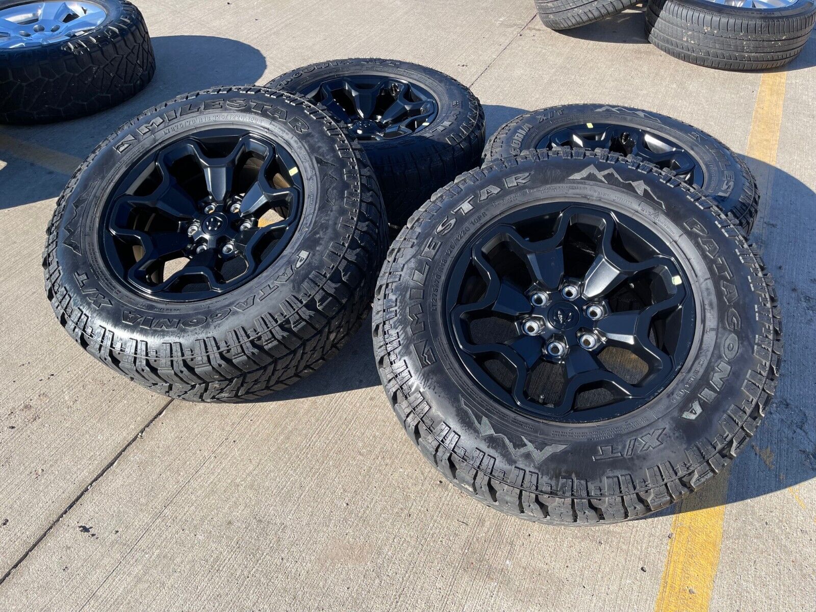 18" Dodge Ram 1500 TRX Black OEM 66002 wheels rims 33" tires 2021 2022 ...