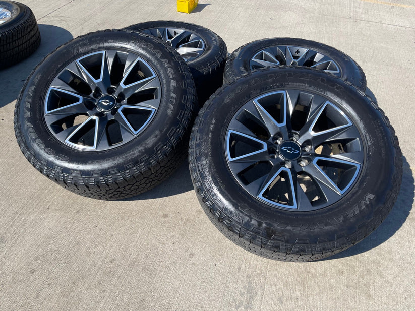 Shop OEM 20" Chevy Tahoe Silverado Suburban OEM 5919 wheels rims GMC ...