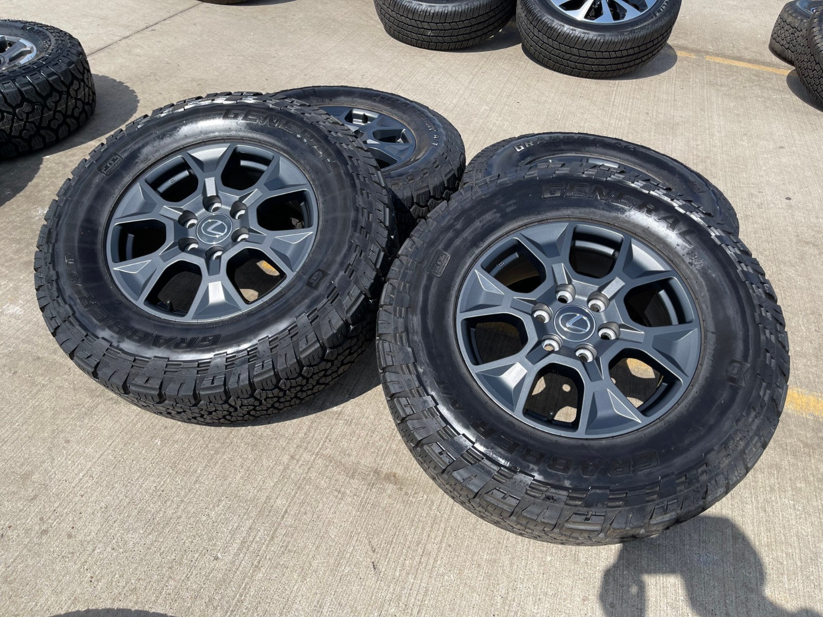 Shop OEM 18" Lexus GX550 OEM wheels rims Toyota Land Cruiser Tundra ...