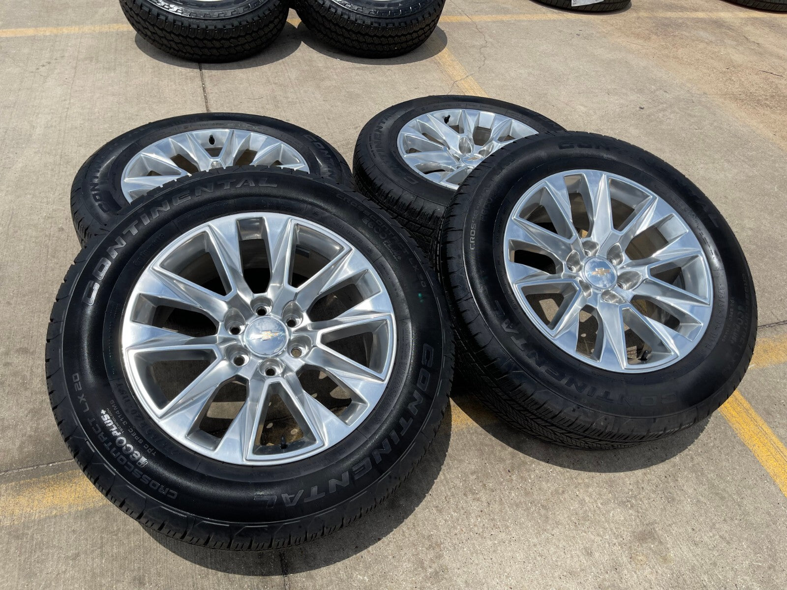 Shop OEM 20" Chevy Tahoe Silverado LTZ 5920 OEM wheels rims Yukon 2023 ...