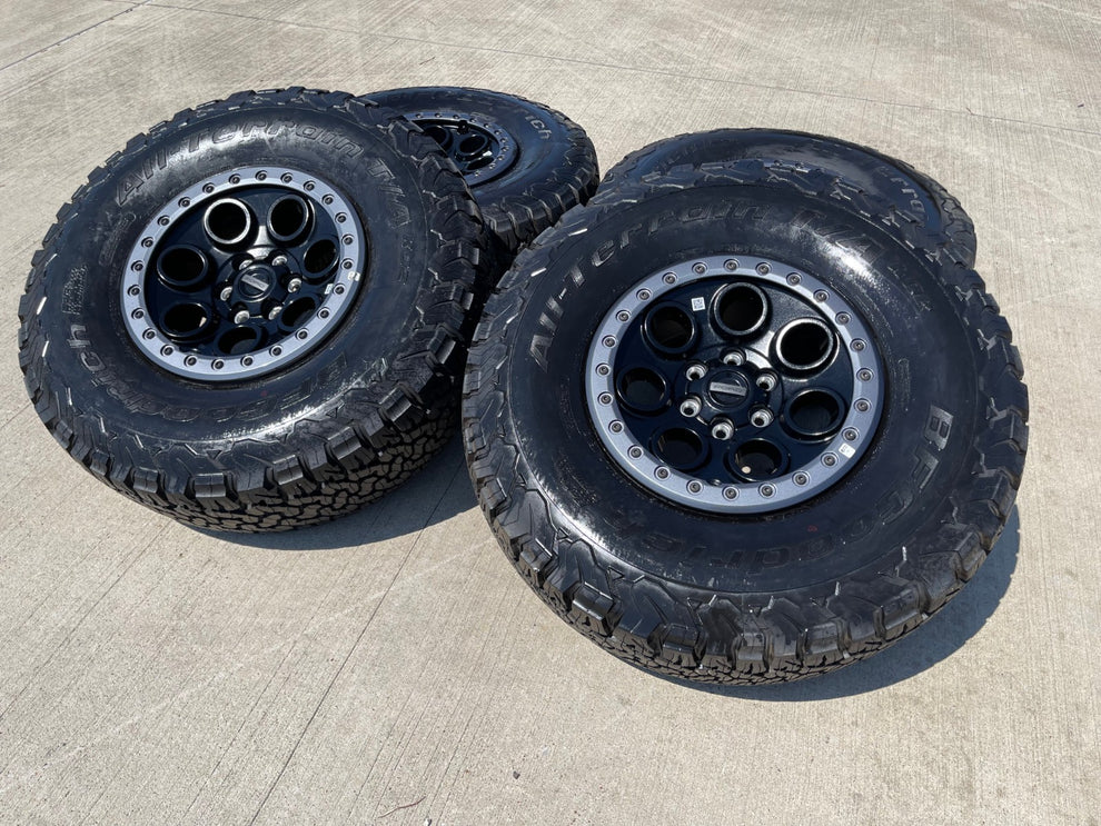 Shop OEM 17" Ford F-150 Raptor OEM BEADLOCK 10612 rims wheels BFG KO2 ...