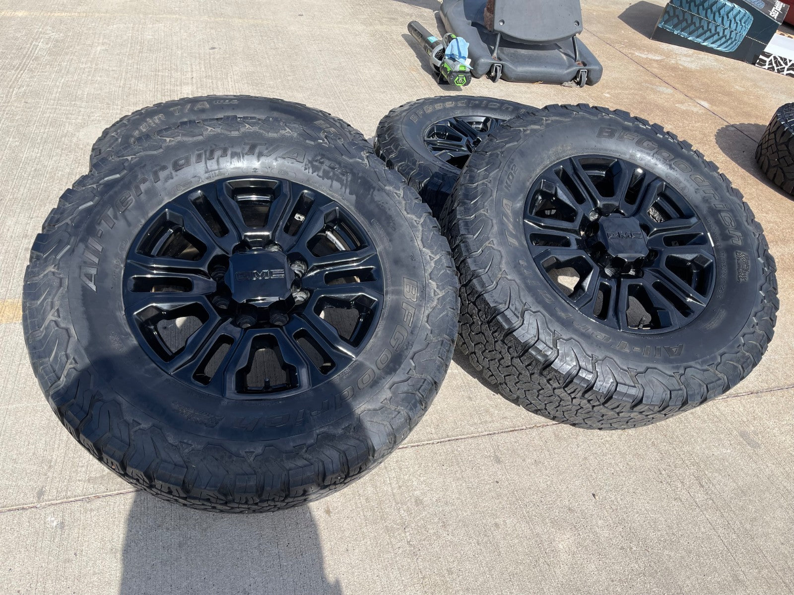 Shop OEM 20" GMC Sierra Chevy 2500 OEM 5957 BLACK DIAMOND wheels rims ...