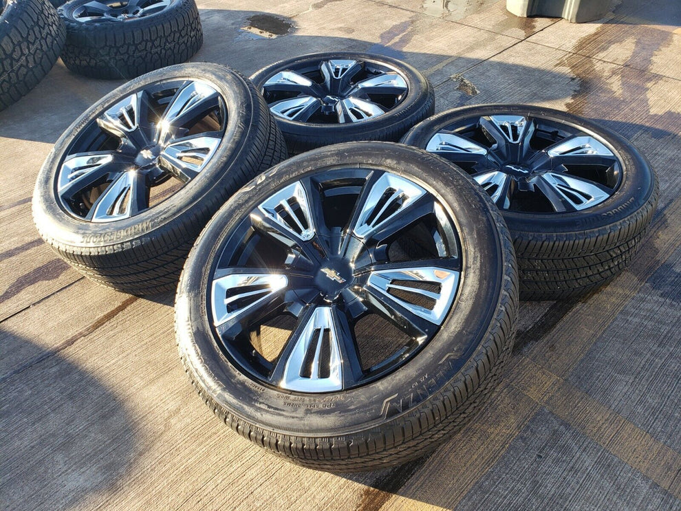 Shop OEM 22" Chevy Tahoe RST OEM wheels rims 96951 Silverado Suburban ...