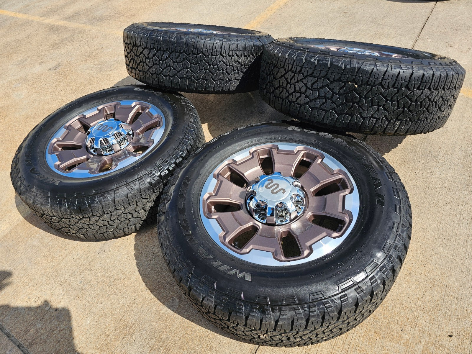 Shop OEM 20" Ford F-250 F-350 OEM 10487 LIMITED KING RANCH tan wheels ...