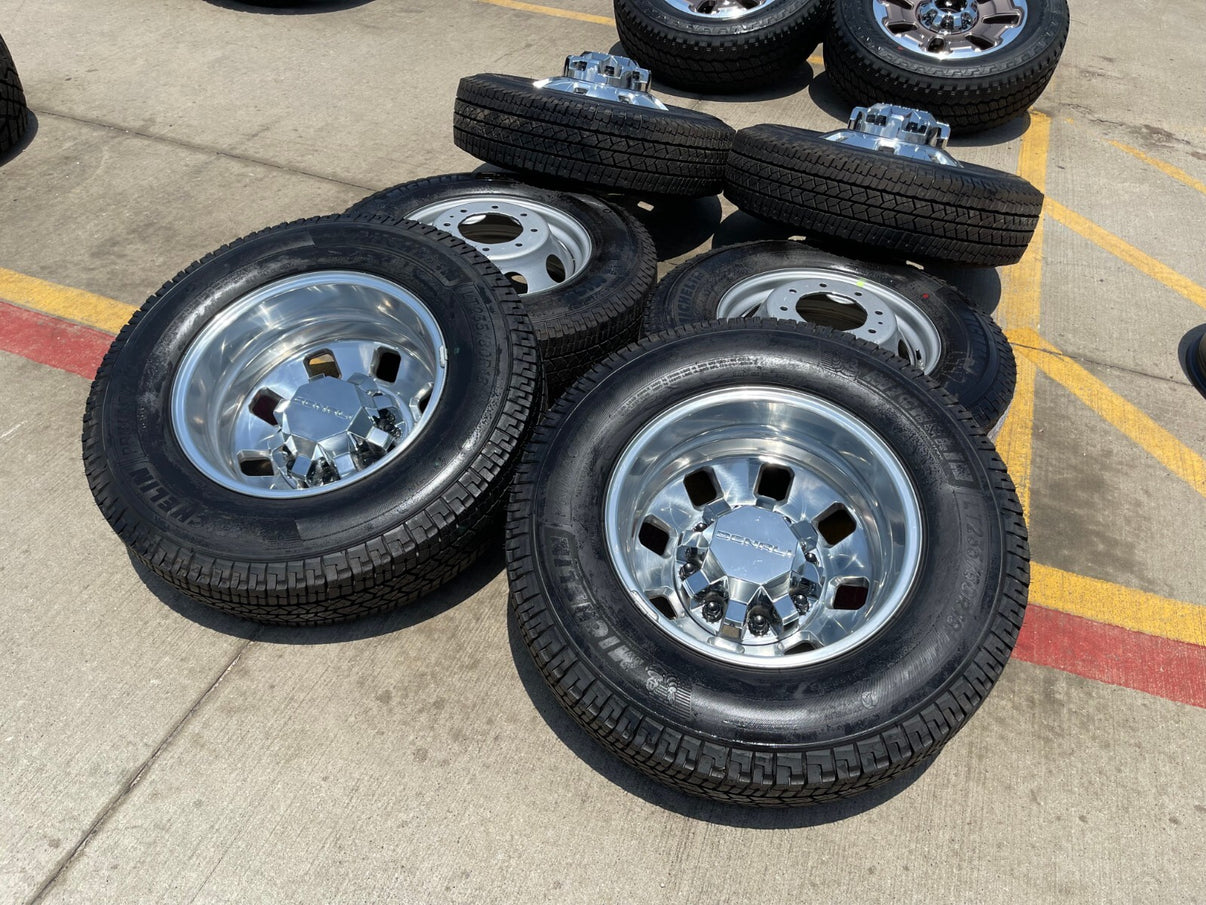 Shop OEM 18" GMC Sierra 3500 DENALI Dually rims wheels OEM 8x210 2024 ...