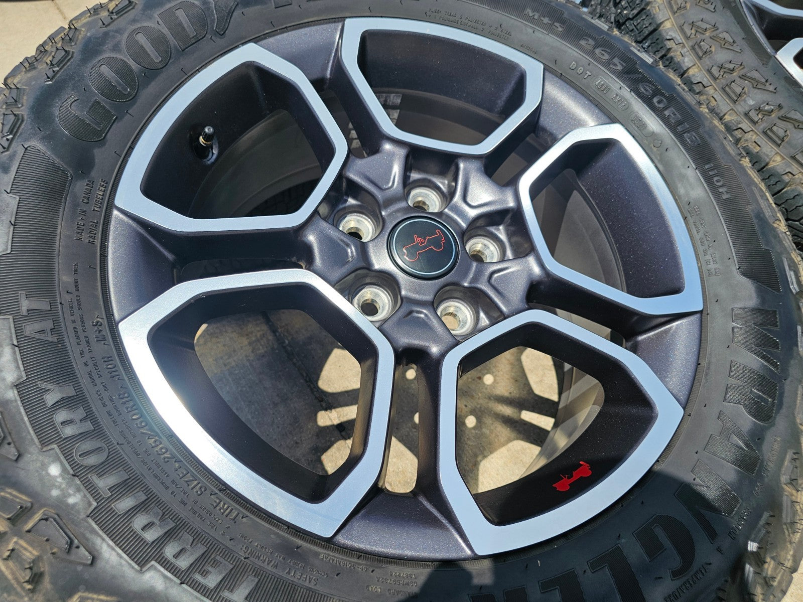 Shop OEM 18" Jeep Grand Cherokee TRAILHAWK L OEM wheels rims 9309 ...