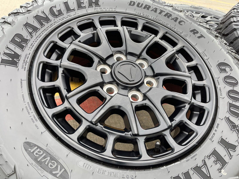 Shop OEM 18" Toyota Tundra TSS T FORCE TRD OEM black wheels rims ...