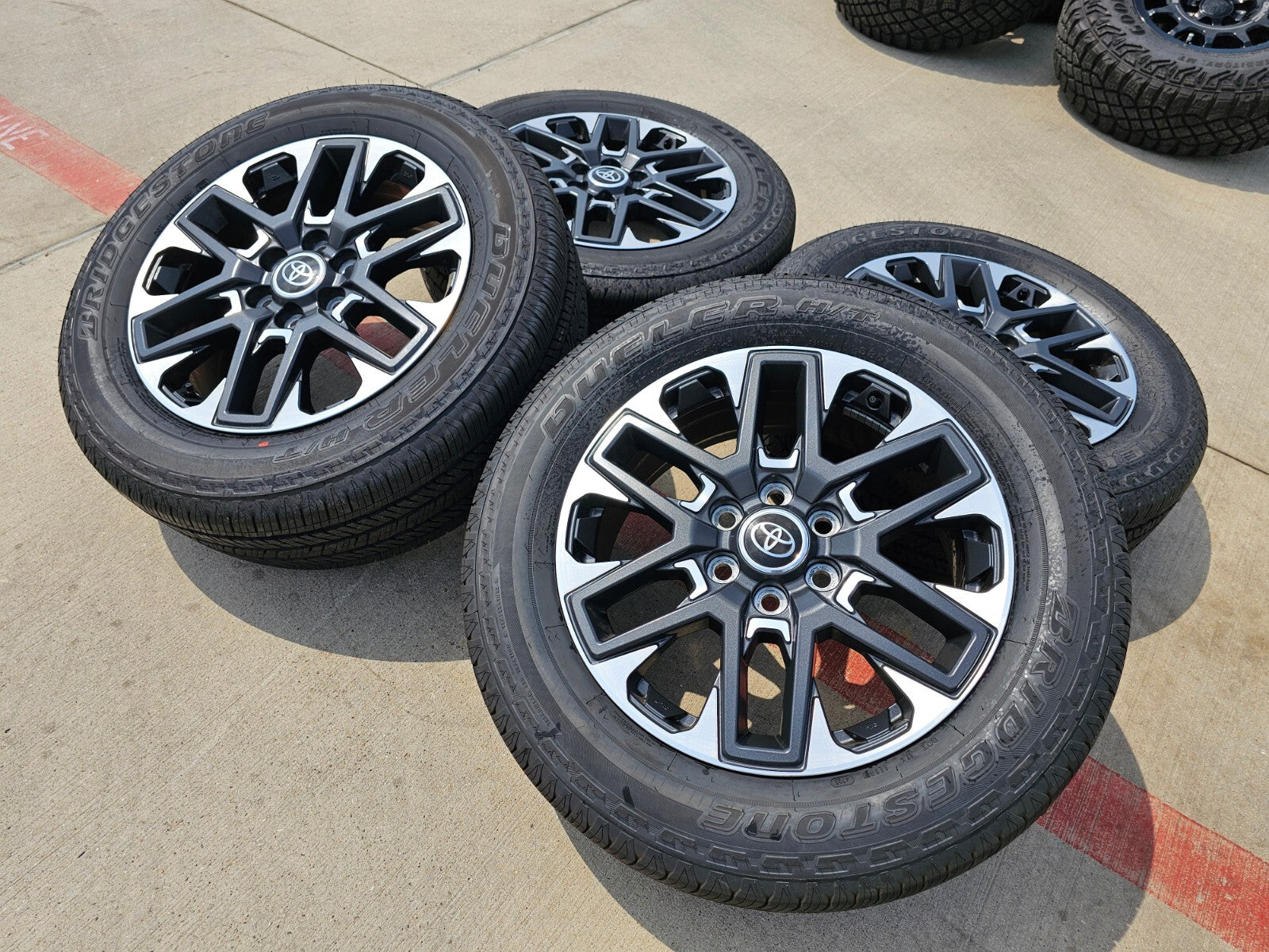 Shop OEM 20" Toyota Tundra TSS TRD OEM wheels rims tires 95295 Sequoia ...