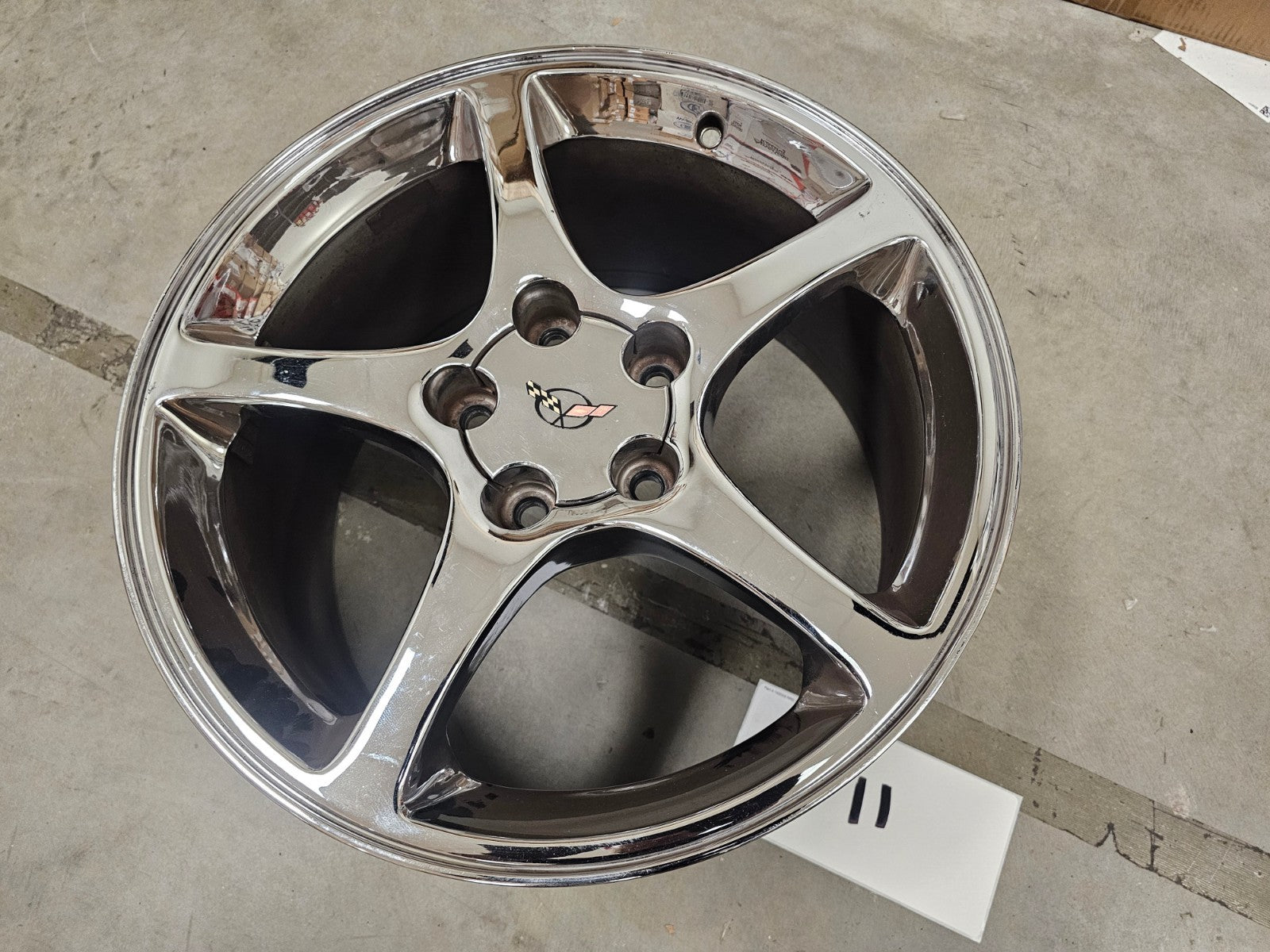 Shop OEM 18" 18x9.5 Chevy Corvette OEM chrome rim wheel 5105 5104 2003 ...